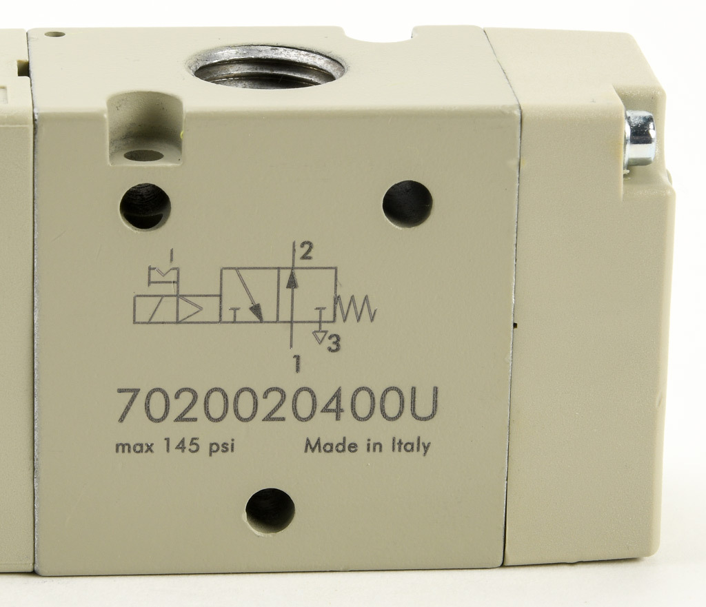 Air Solenoid Valve: 3-port (3-way) (PN# 7020020400U) | AutomationDirect