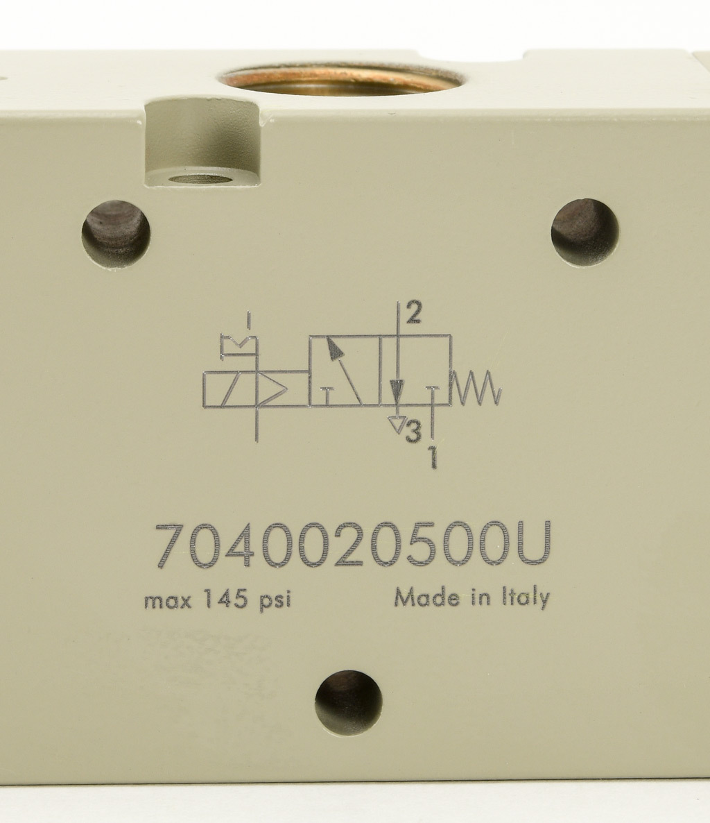 Air Solenoid Valve: 3-port (3-way) (PN# 7040020500U) | AutomationDirect