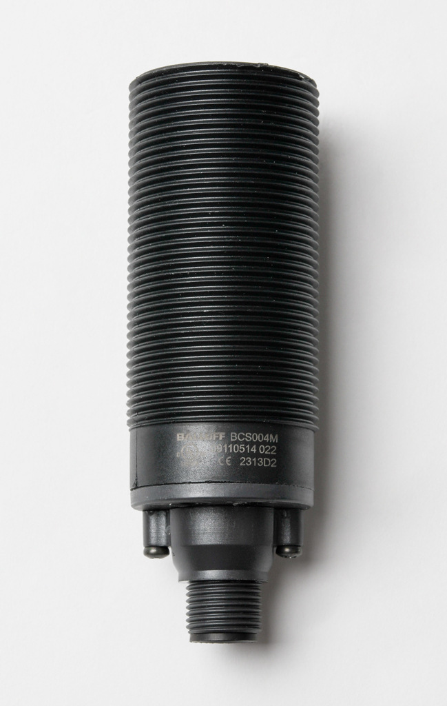 Capacitive Proximity Sensor: 30mm diameter x 87mm body, 20mm range (PN ...