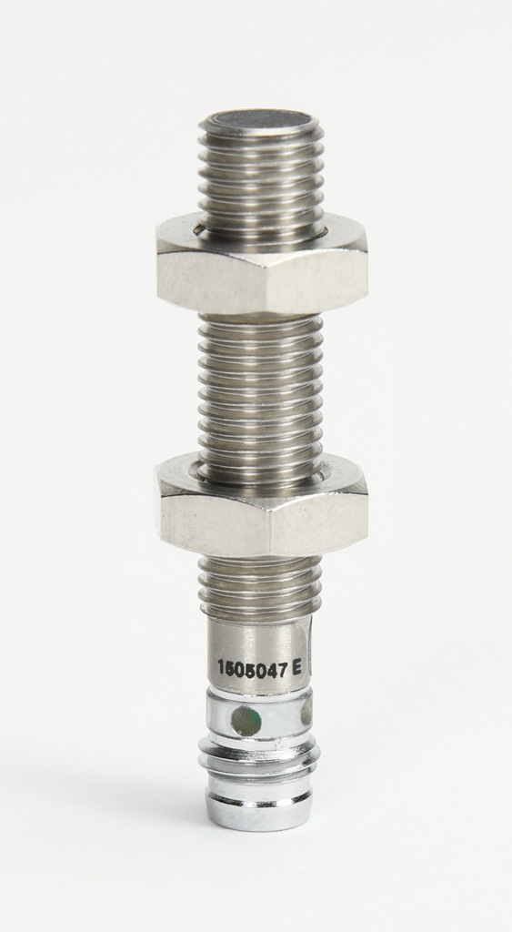 Inductive Proximity Sensor: 8mm diameter x 45mm body, 1.5mm range (PN ...