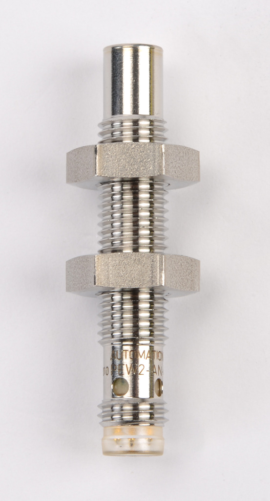 Inductive Proximity Sensor: 8mm diameter x 45mm body, 5mm range (PN ...