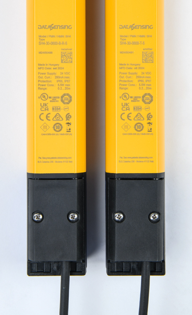 Safety Light Curtain: sender/receiver pair, 30mm resolution (PN# SH4-30 ...