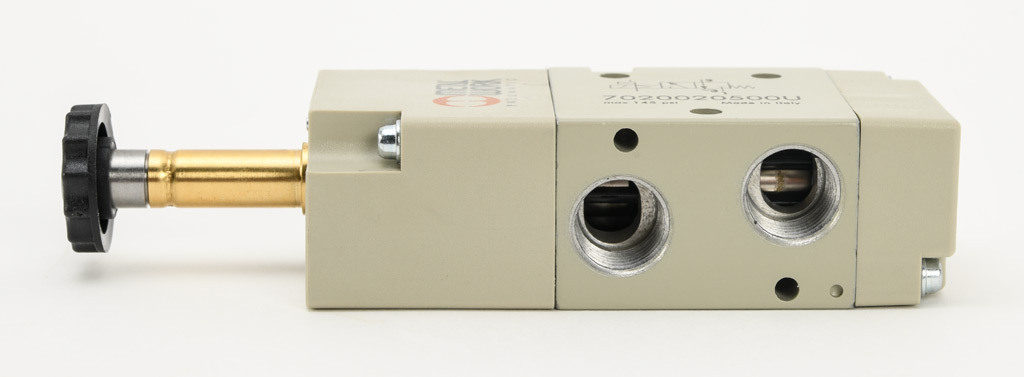 Air Solenoid Valve: 3-port (3-way) (PN# 7020020500U) | AutomationDirect