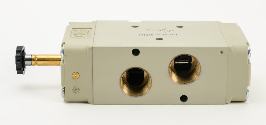 Air Solenoid Valve: 3-port (3-way) (PN# 7030020400U) | AutomationDirect