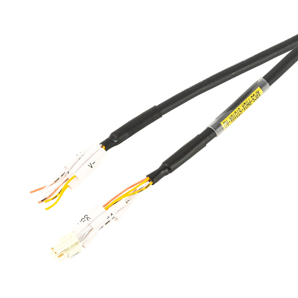 Cable: for all LS Electric PHOX series drives, 3.2ft/1m cable length ...