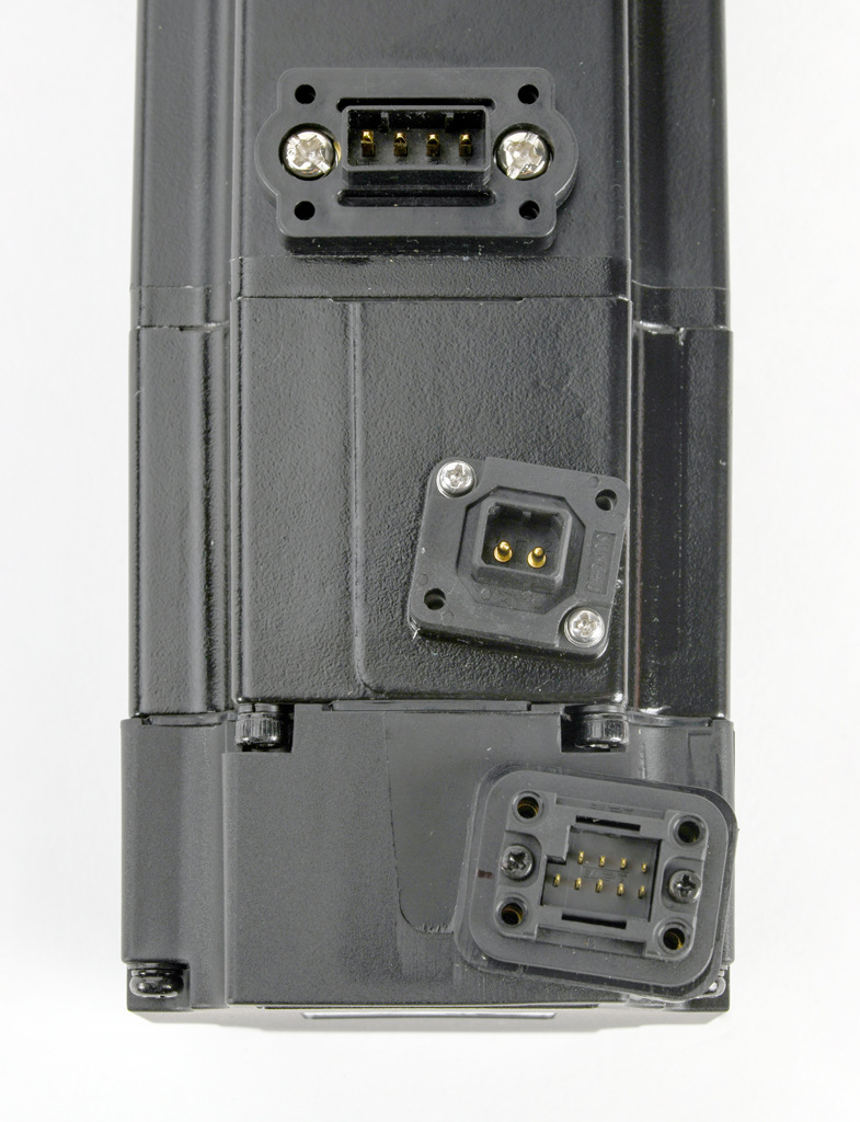 DC Brushless Servo Motor: low inertia, 300W (PN# APMC-FBL03AMK2-8-AD ...