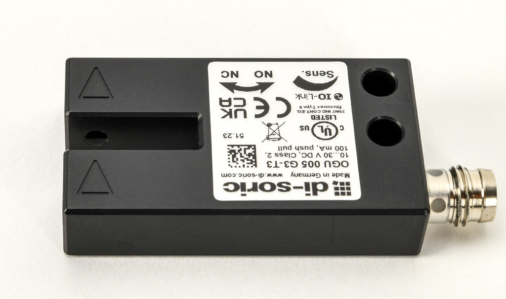 U-frame Photoelectric Fork Sensor: 0-5mm range, through-beam (PN ...