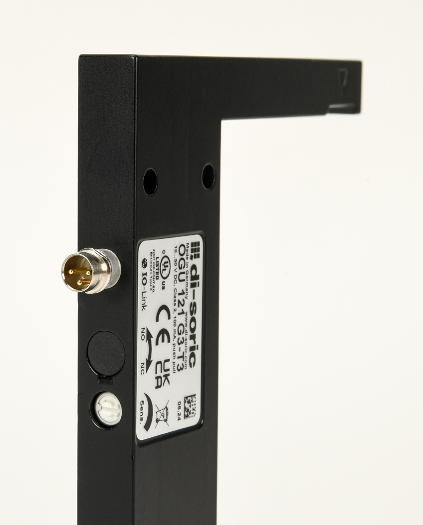 U-frame Photoelectric Fork Sensor: 0-120mm range, through-beam (PN ...