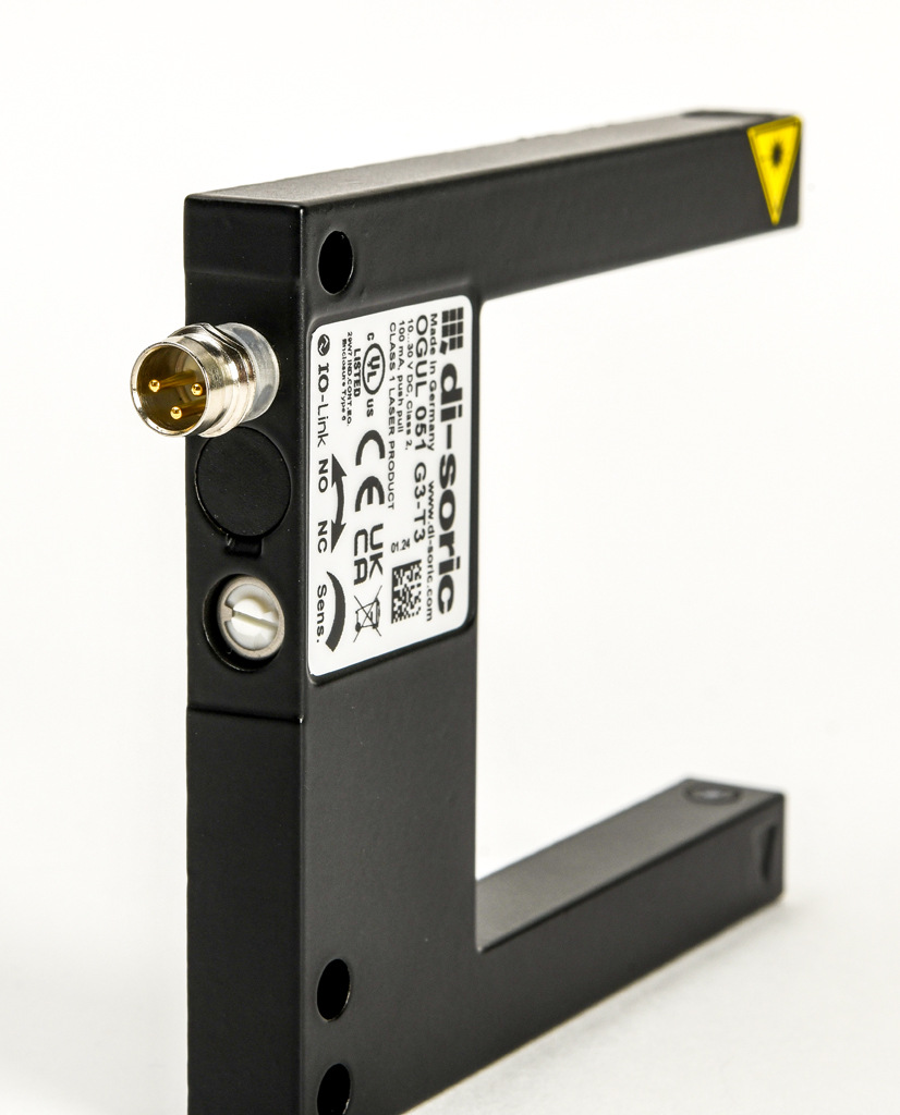 U-frame Photoelectric Fork Sensor: 0-50mm range, through-beam (PN ...