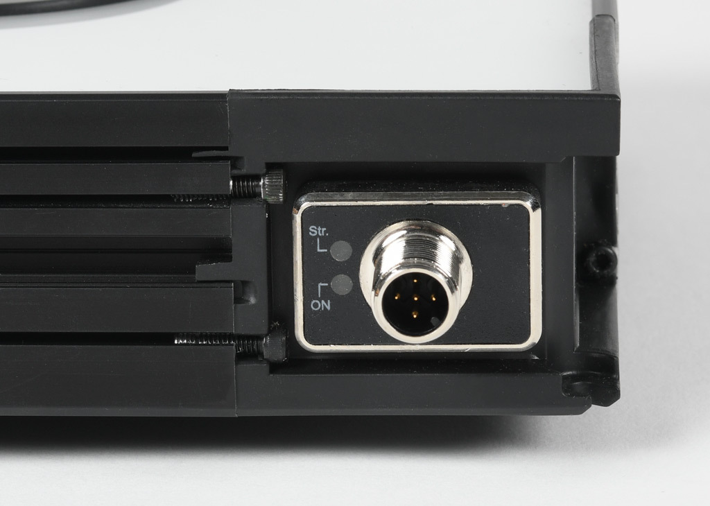 Machine Vision Lighting: flat dome light, white light emission (PN ...