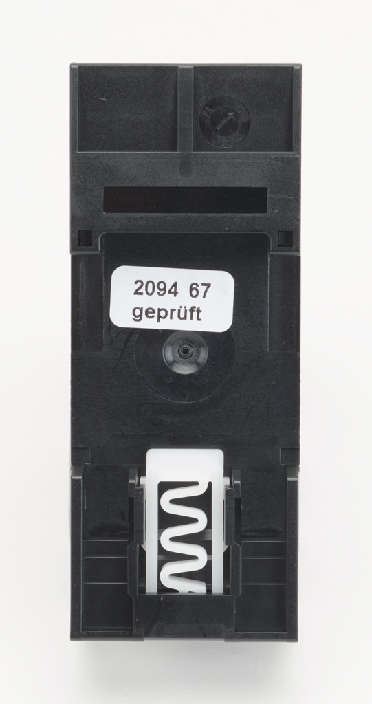 Voltage Monitor Relay: 1-phase, 5A, 100-300 VAC input voltage (PN ...