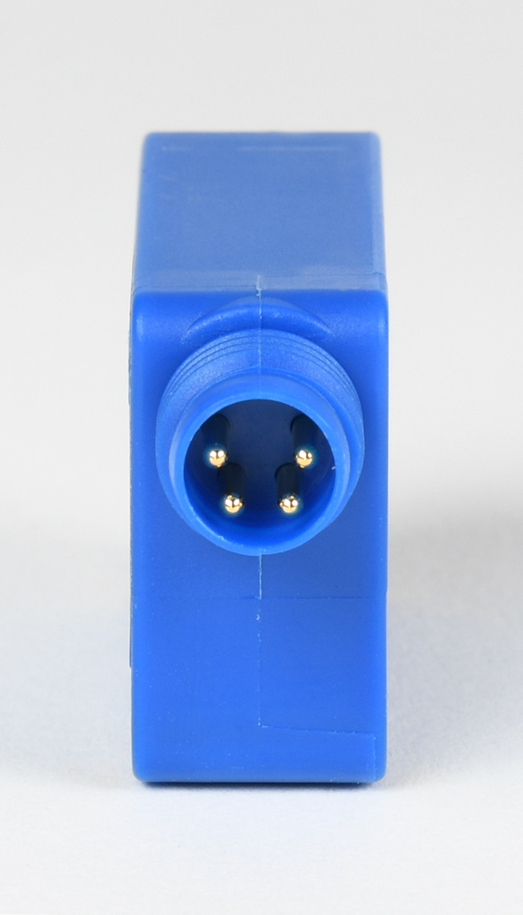 Rectangular photo sensor: 20-4200mm range, polarized retroreflective ...