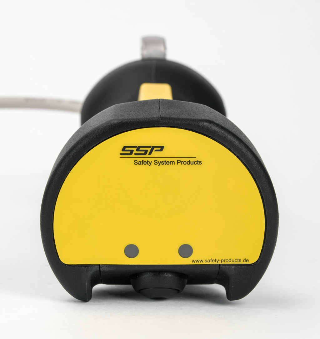 ZEUS Series Safety Enabling Switch: pigtail (PN# ZEUS01-131430 ...